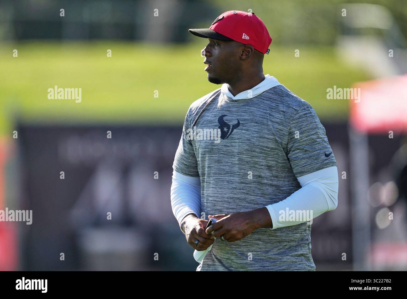 Houston Texans head coach DeMeco Ryans walks during the team's NFL ...