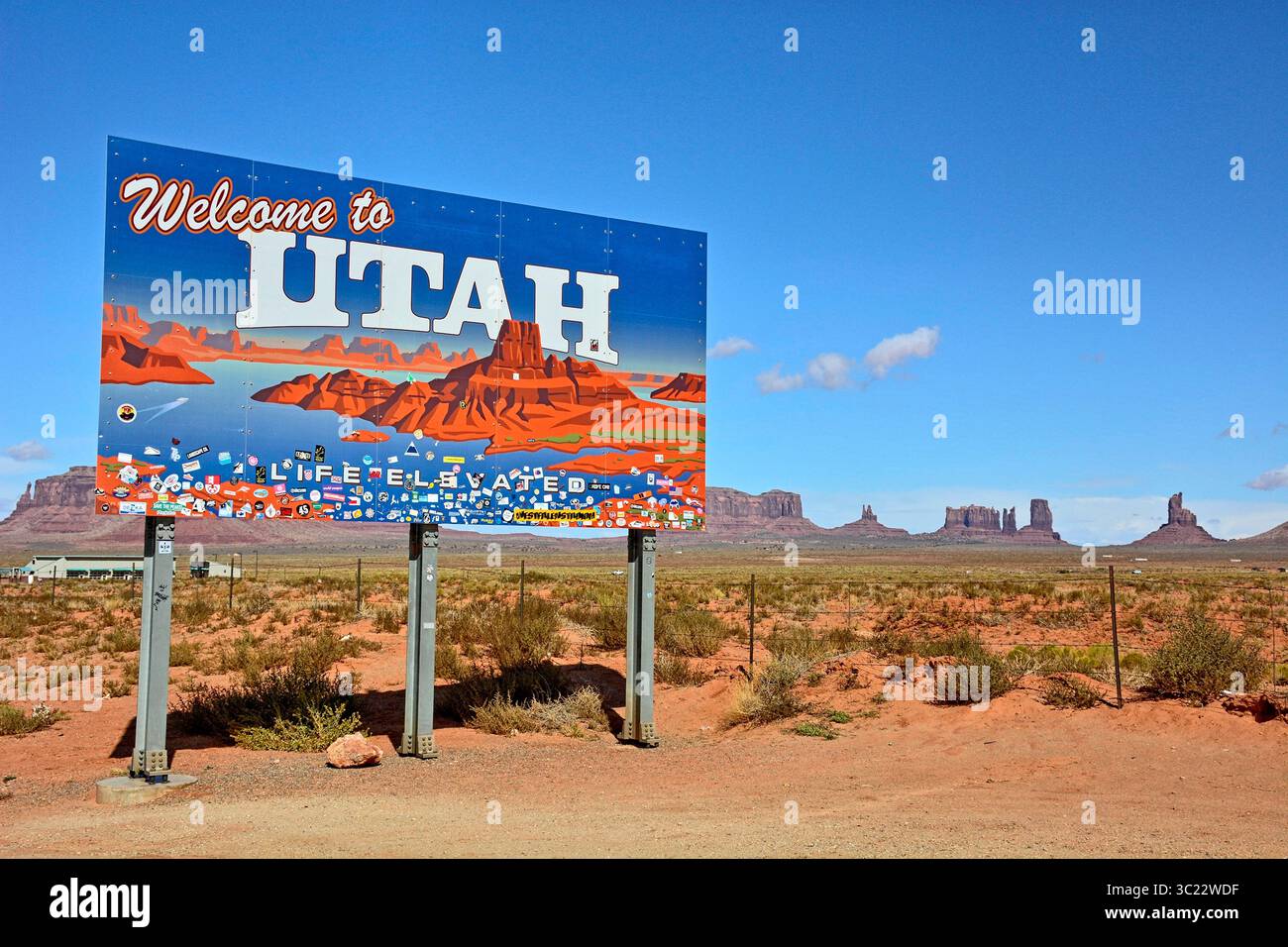 Utah road sign hi-res stock photography and images - Alamy