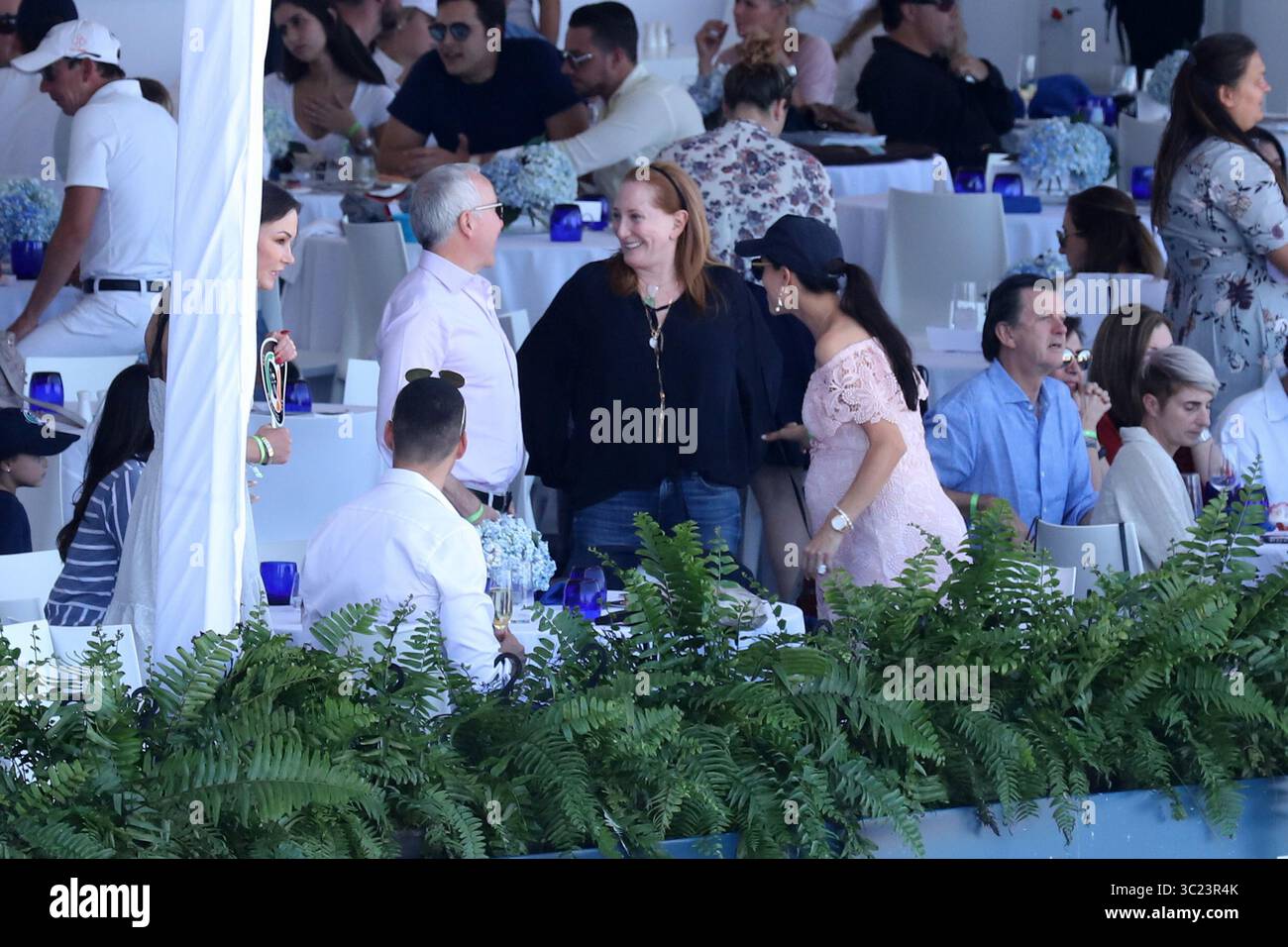 April 20, 2019 - Miami Beach, Florida, U.S. - Jessica Springsteen's mom ...