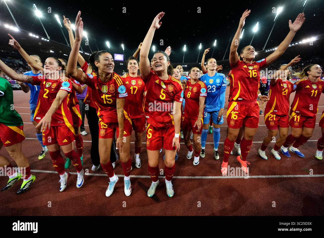Spain players celebrate the win after the UEFA Women's Euro 2025 semi ...