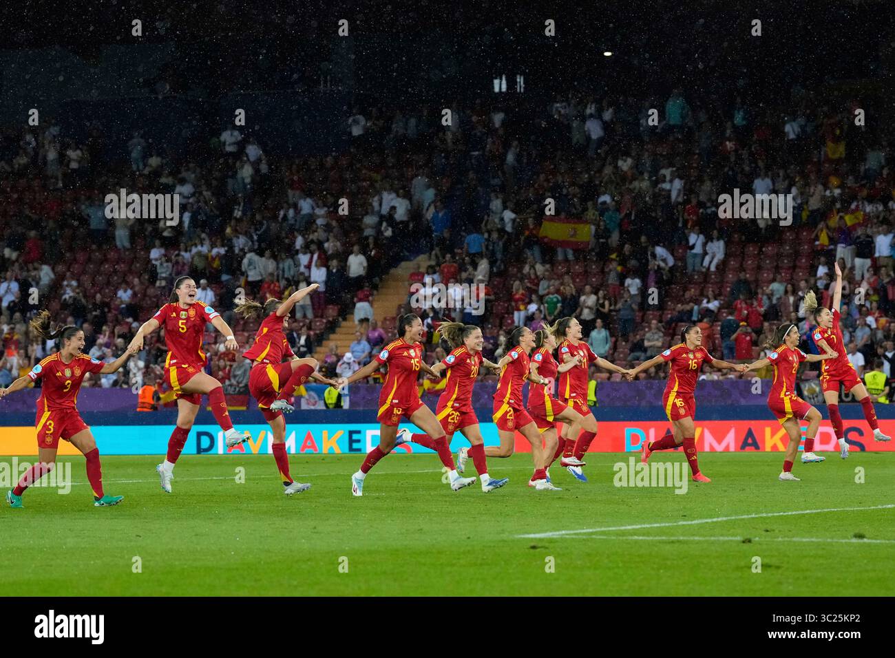 Spain players celebrate at the end of the Women's Euro 2025 semifinals ...