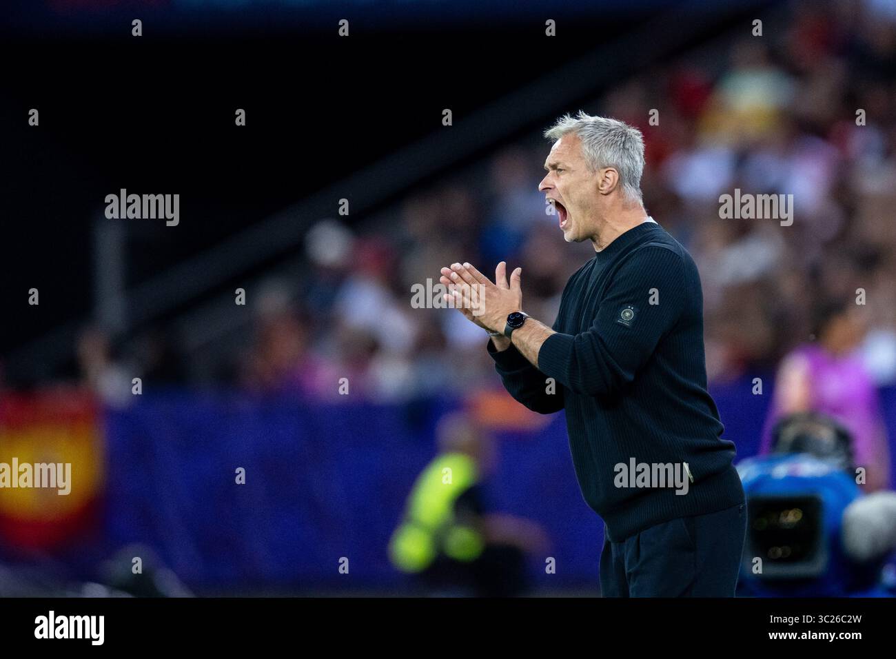 Christian Wueck (Deutschland, Bundestrainer) gibt Anweisungen, SUI ...