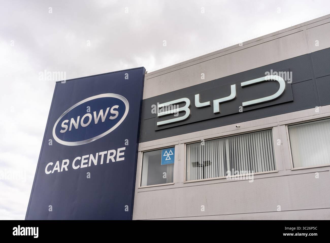 Byd logo hi-res stock photography and images - Alamy