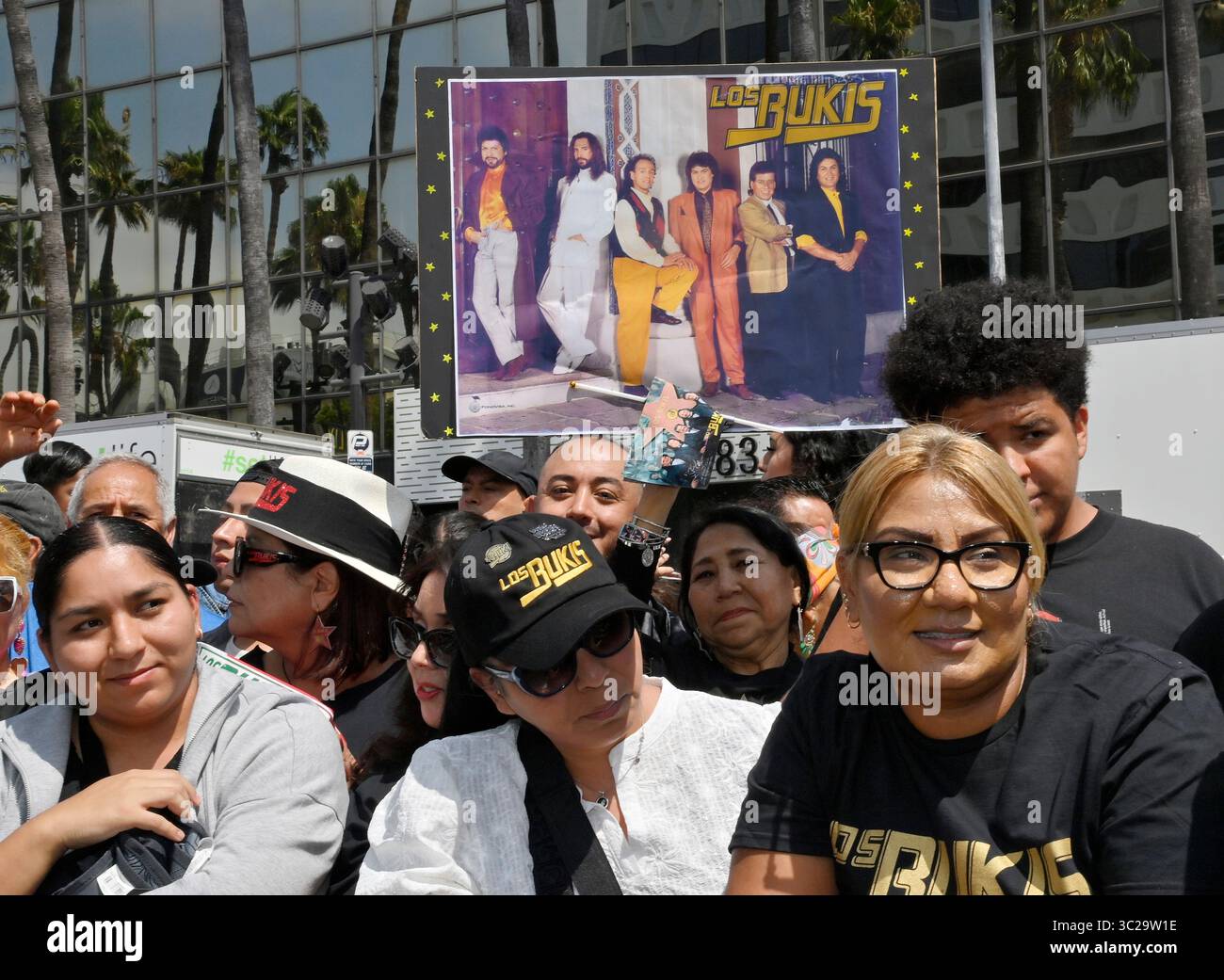 Los Angeles, United States. 23rd July, 2025. Fans of the Mexican pop ...