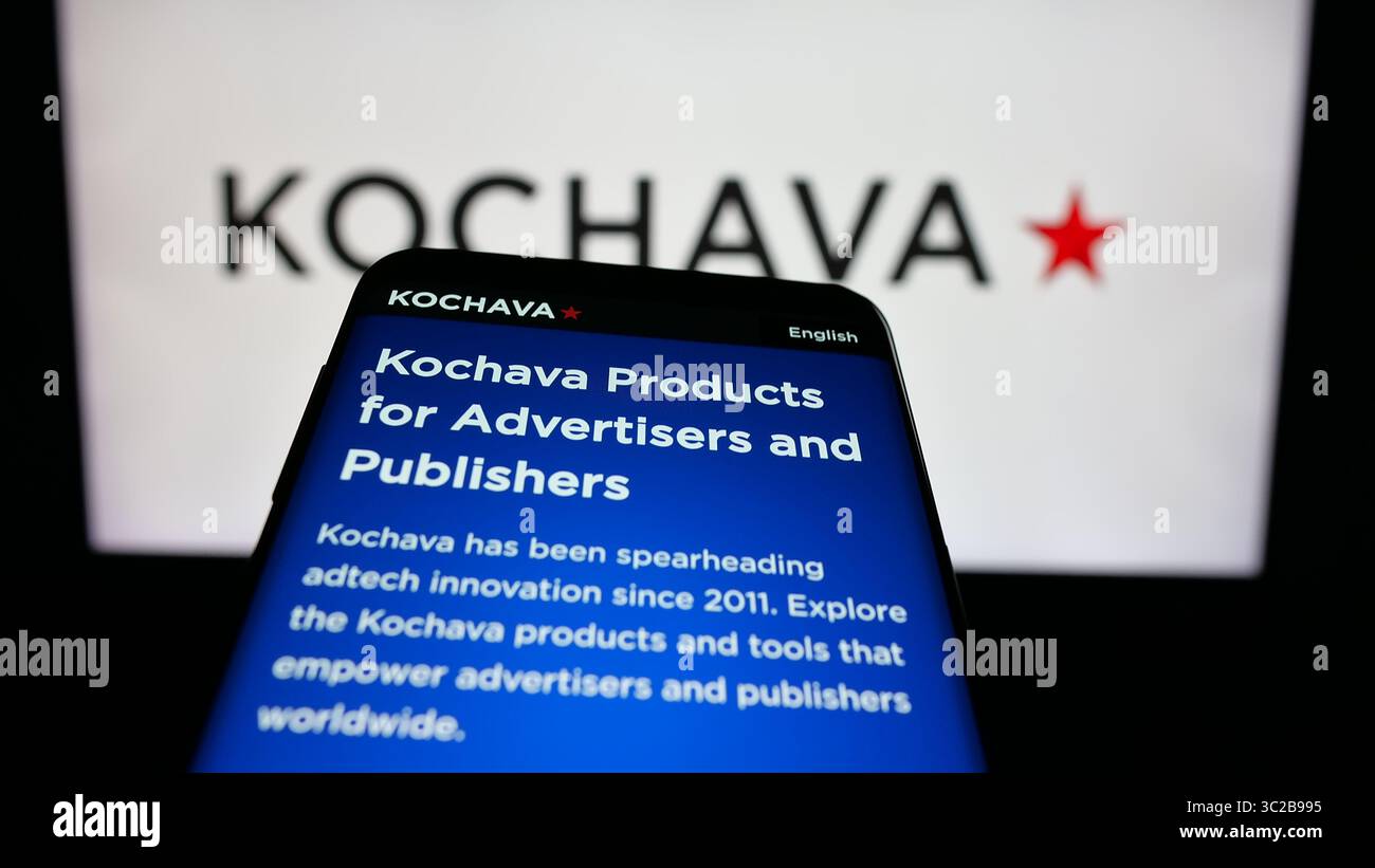 Omnichannel measurement hi-res stock photography and images - Alamy