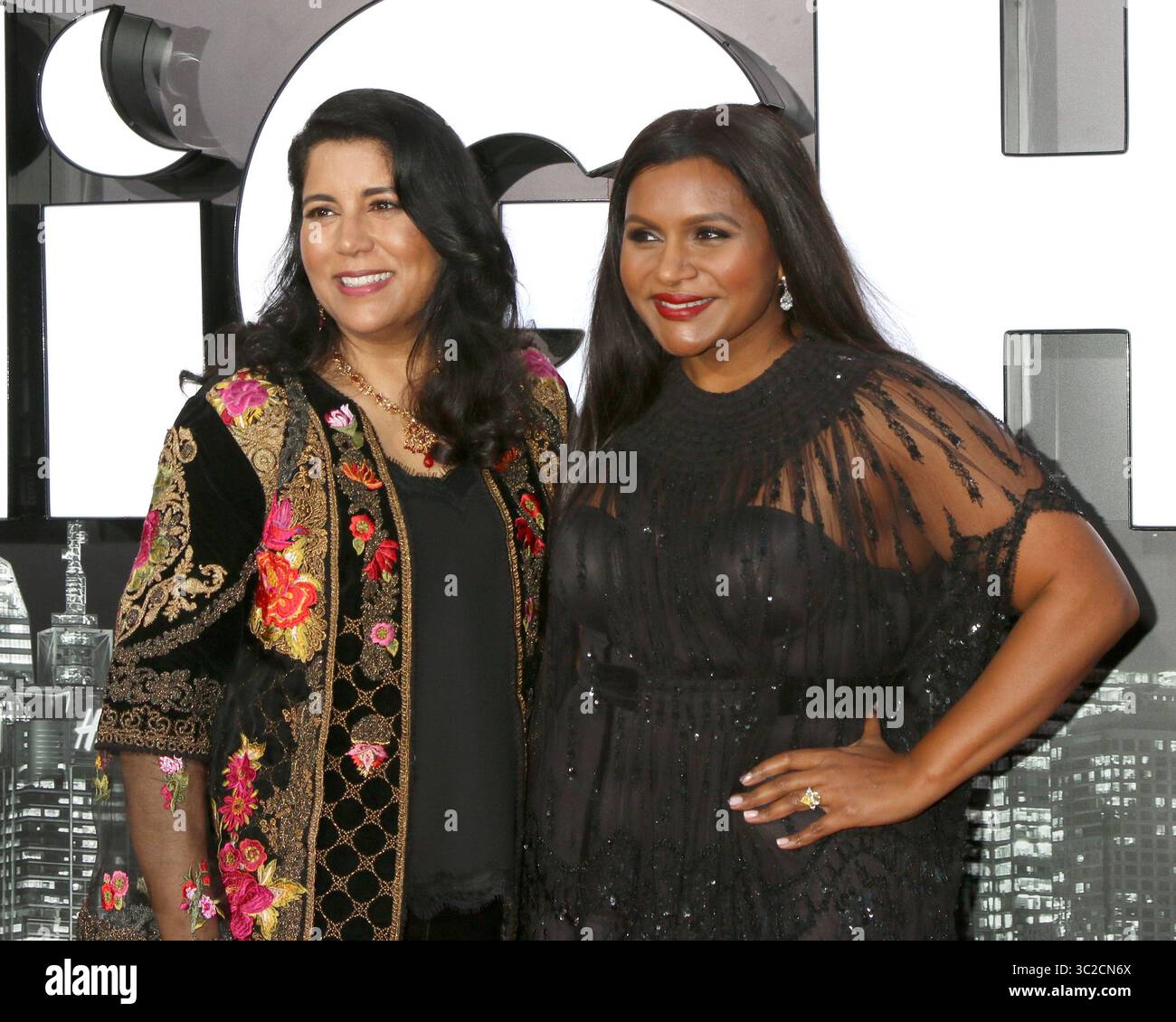 Mindy kaling 0358 jpg hi-res stock photography and images - Alamy