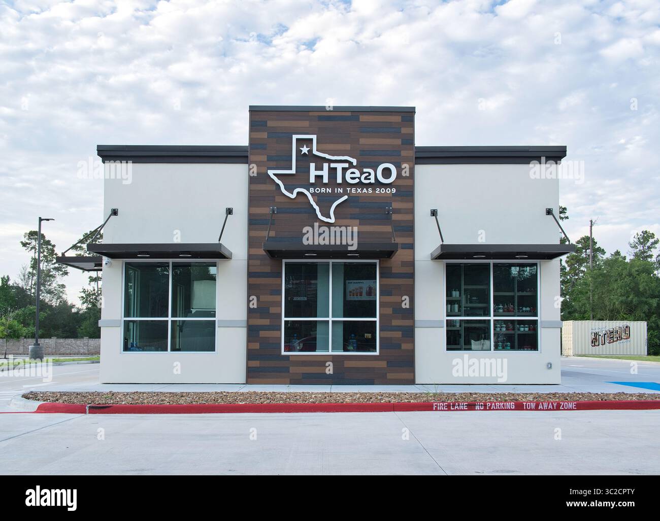 Houston, Texas USA 07-20-2025: HTeaO tea house business storefront ...