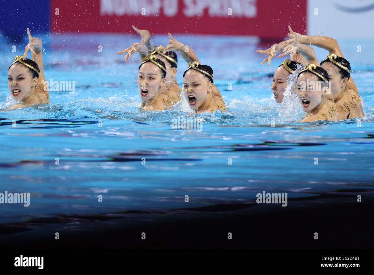 Singapore City, Singapore.22th July 2025. China's artistic swimming ...