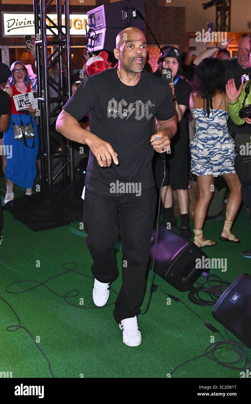 Darryl McDaniels von Run-DMC live bei Magic: The Gathering und Marvels ...