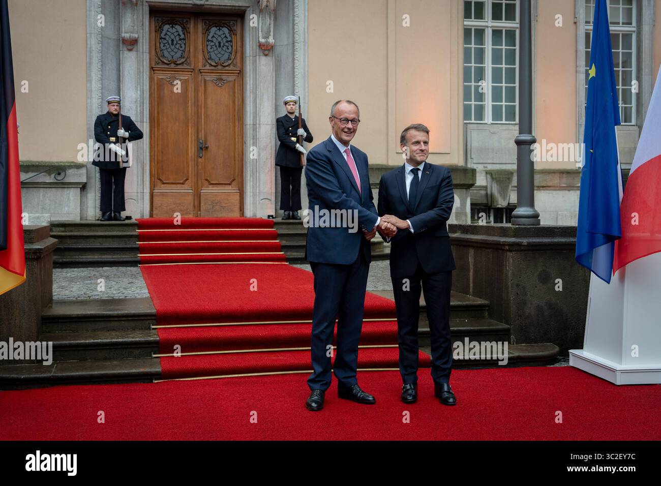 Villa Borsig, Präsident, Emmanuel Macron, Bundeskanzler, Friedrich Merz Villa Borsig, Präsident ...