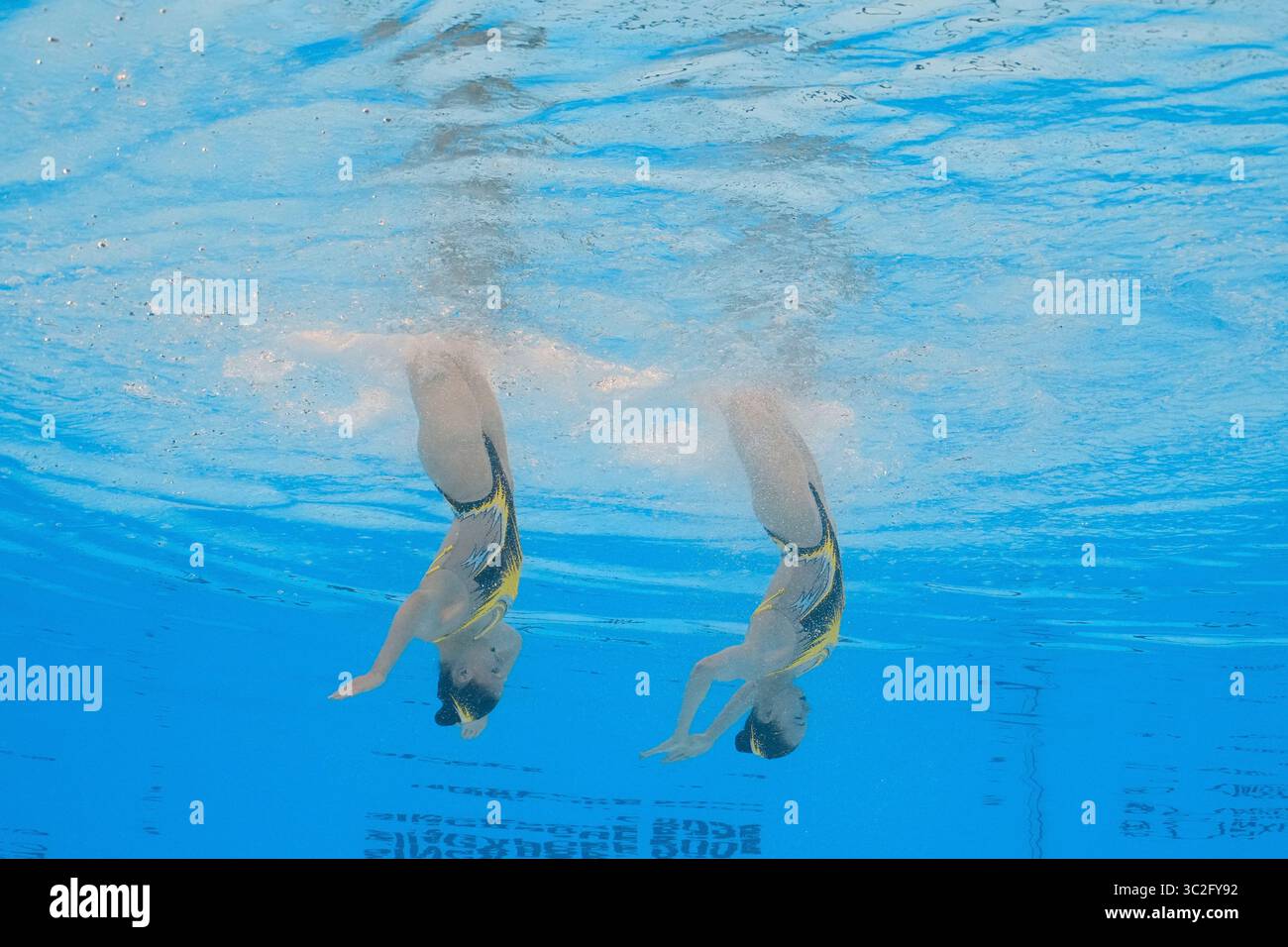 Daria Moshynska and Anastasiia Shmonina of Ukraine compete in the women ...