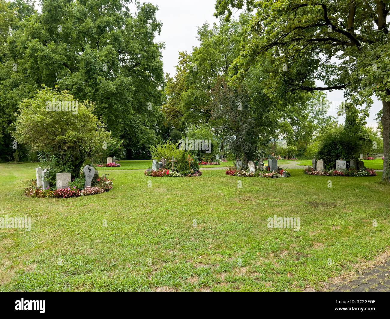 Nicely maintained hi-res stock photography and images - Alamy