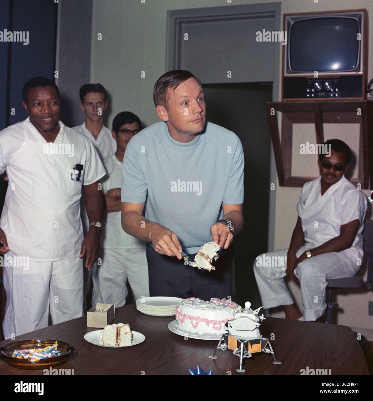 August 5, 1969 - Kennedy Space Center, Florida, U.S. - Astronaut Neil A ...