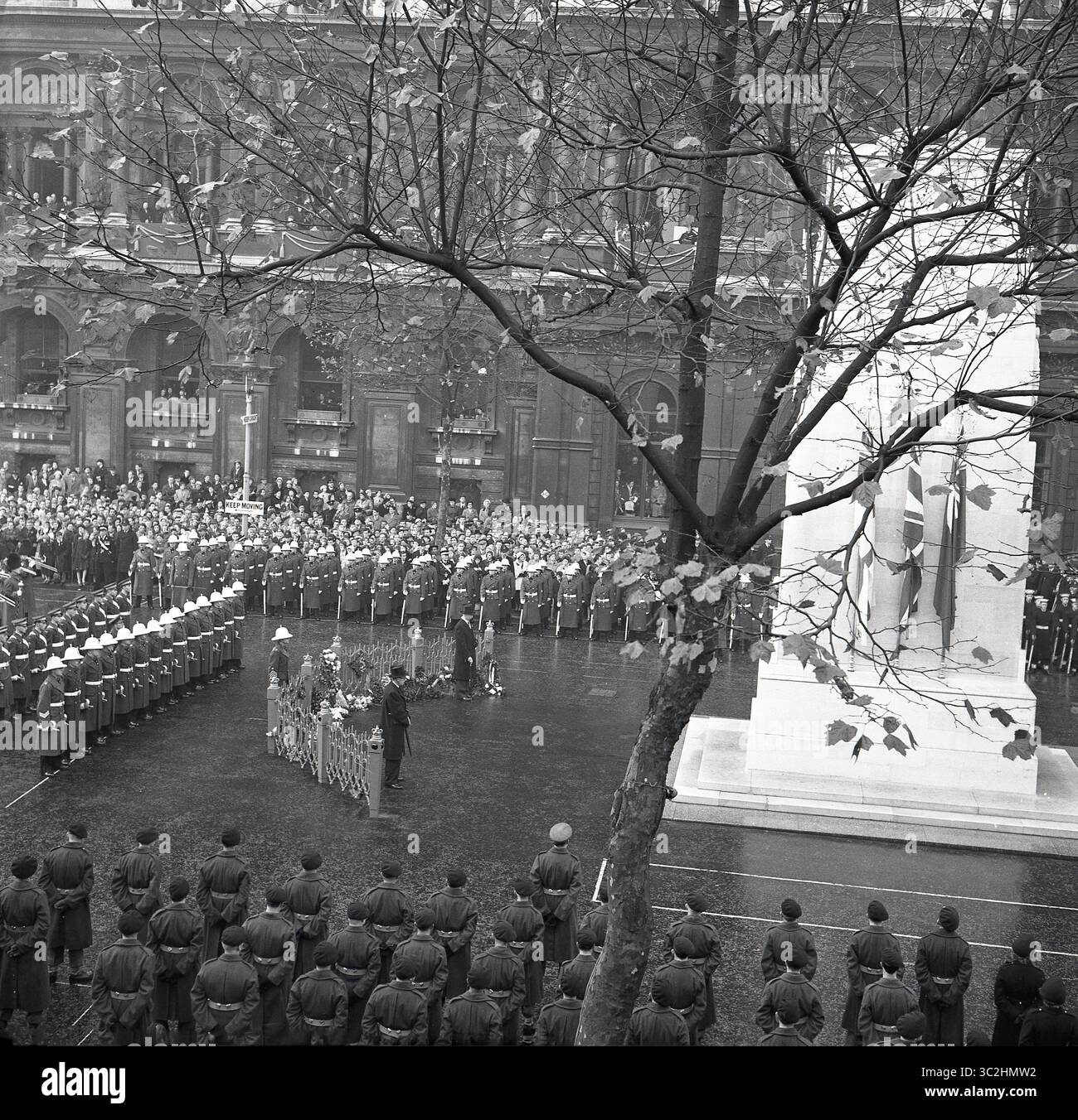 1950s, historical, soldiers gathered at the Cenotaph, Whitehall, London ...