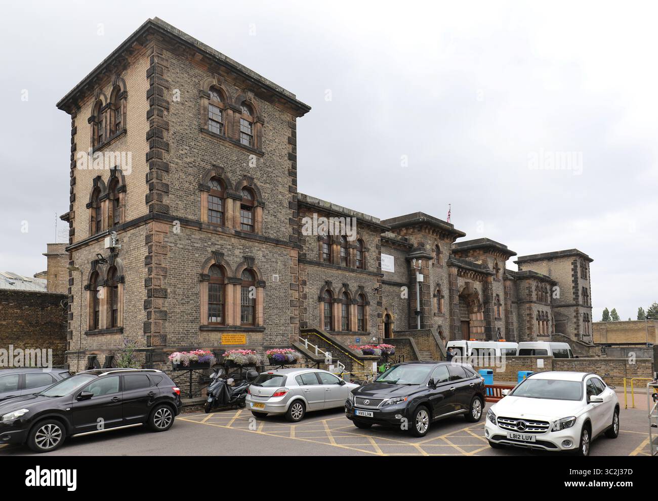 HMP Wandsworth. Category B men's prison in south London, UK. Shows main ...