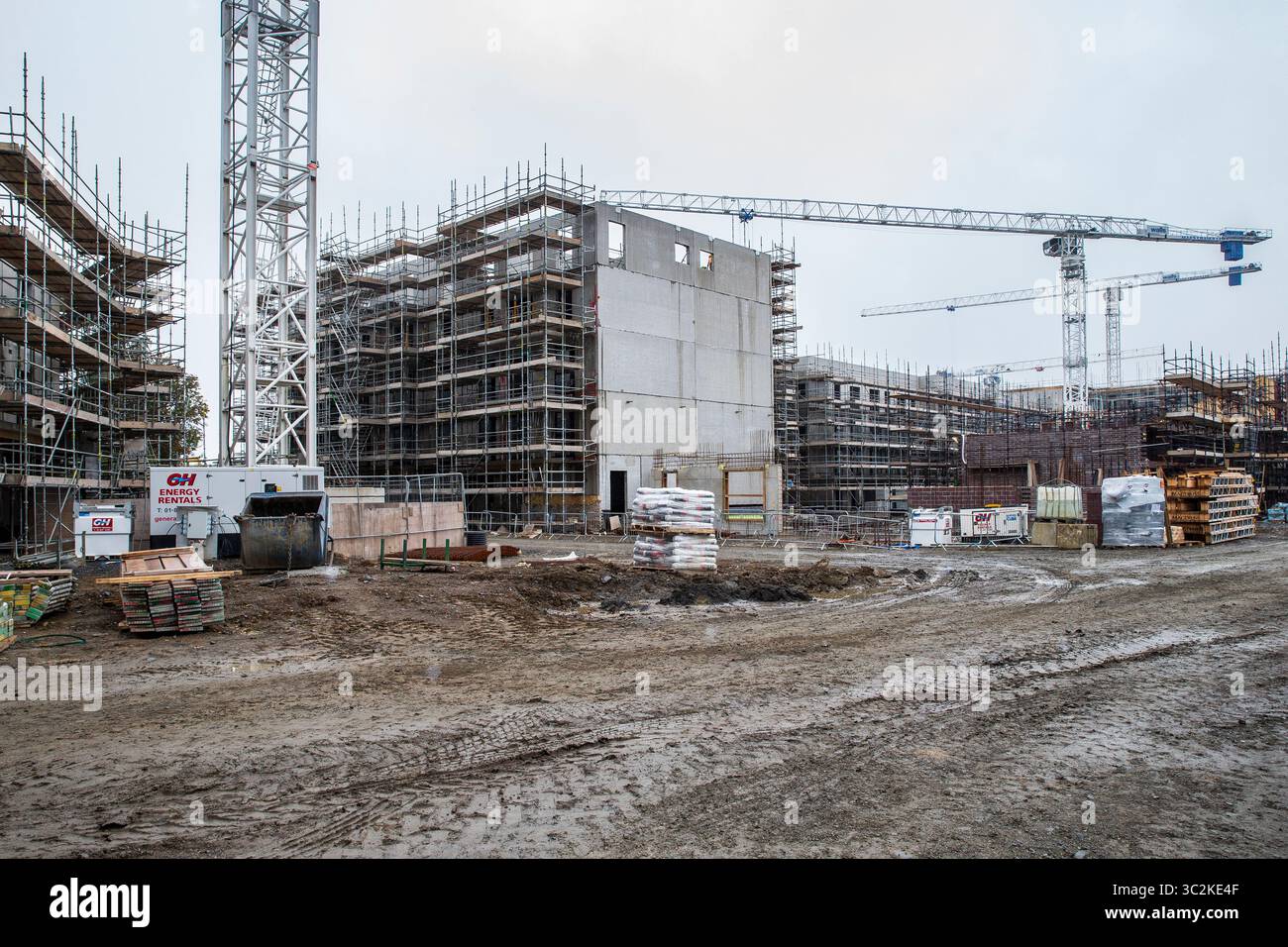 Dublin apartment construction hi-res stock photography and images - Alamy