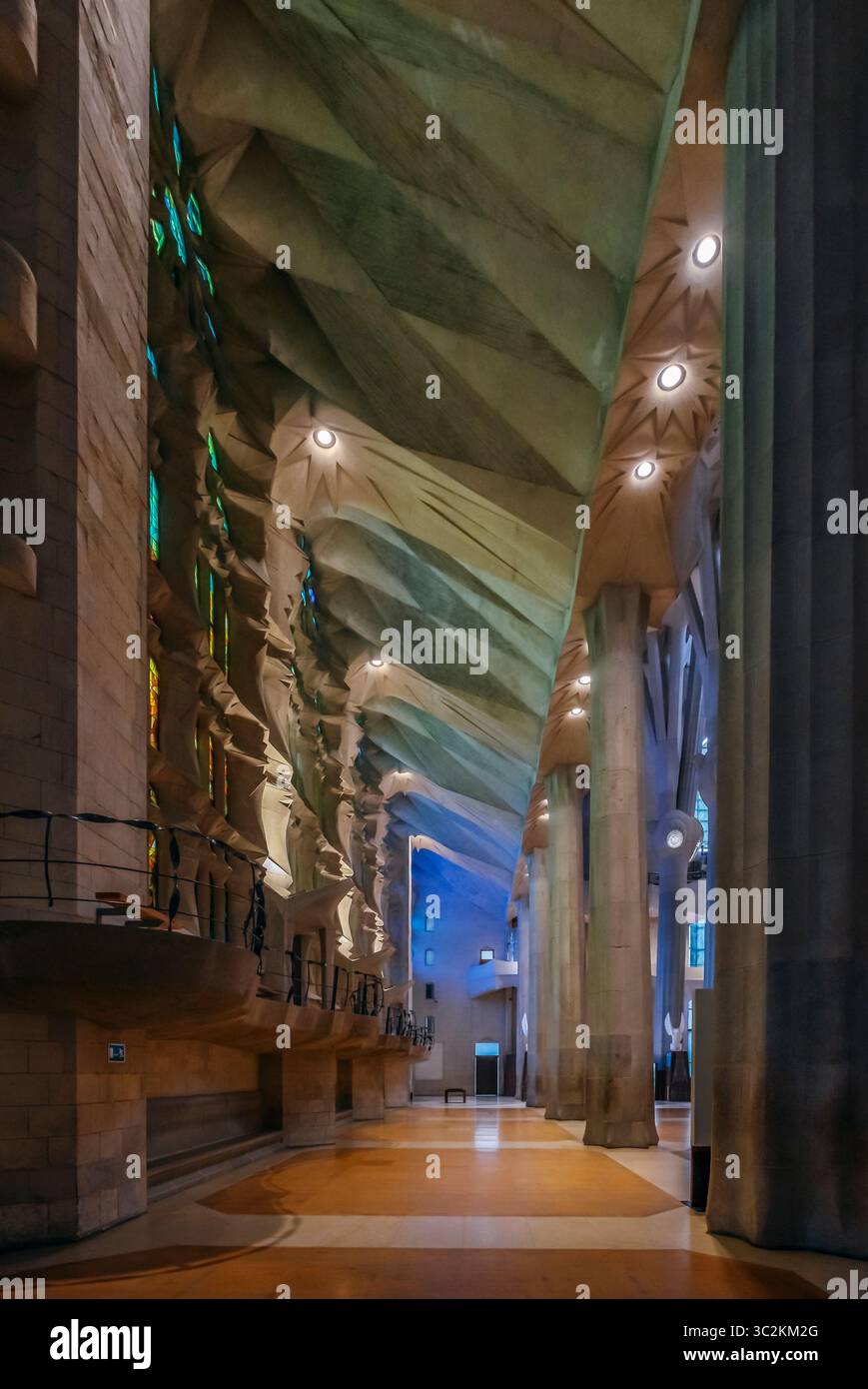 The Unique Architecture and Side Nave of Gaudi Sagrada Familia Basilica ...