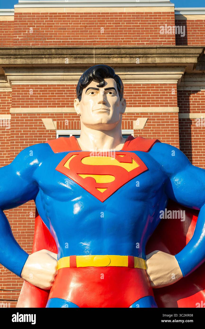 Metropolis, Illinois, USA - June 24th 2025: iconic Superman statue ...