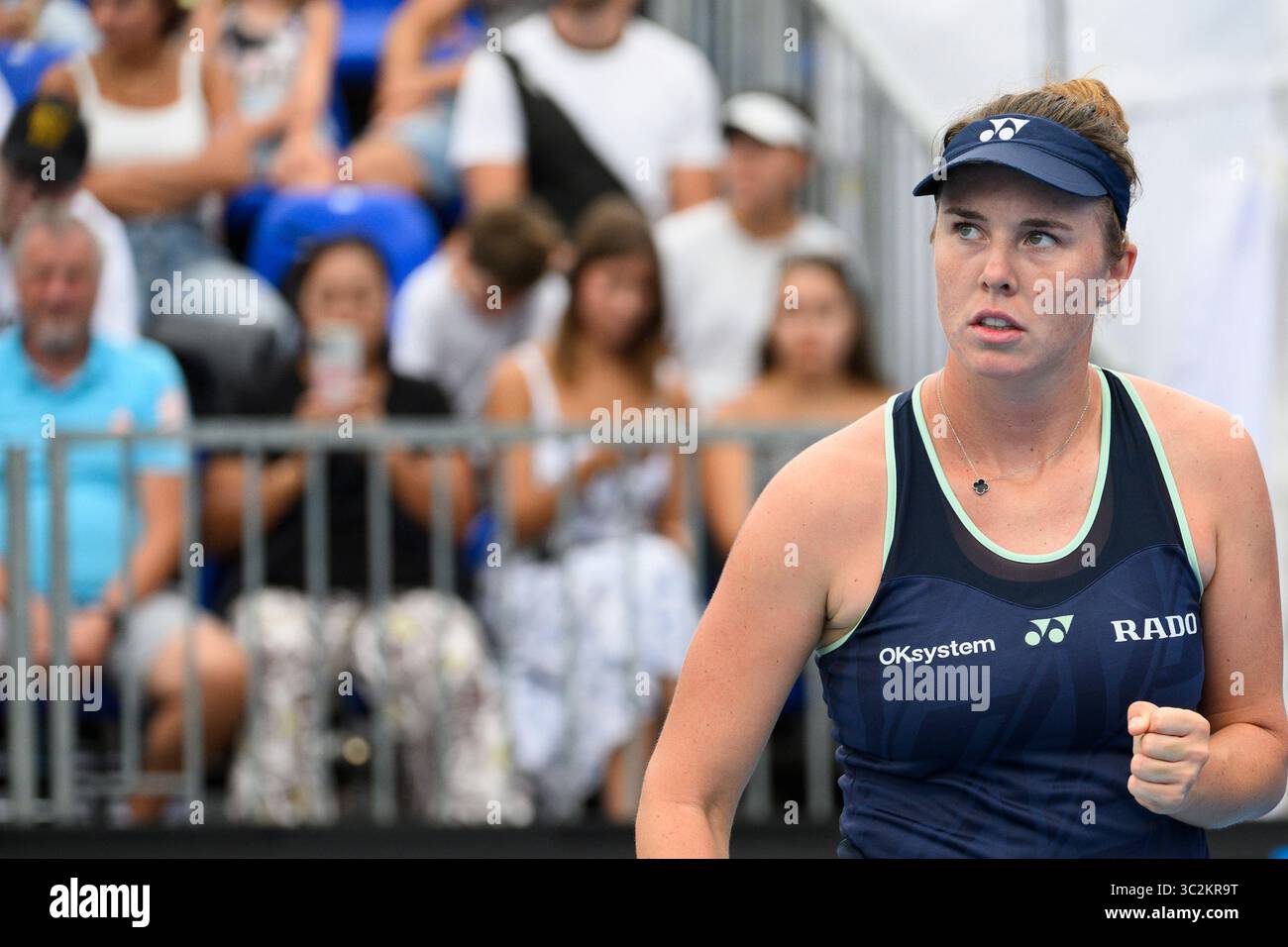 Czech tennis player Linda Noskova playes against Czech Katerina ...