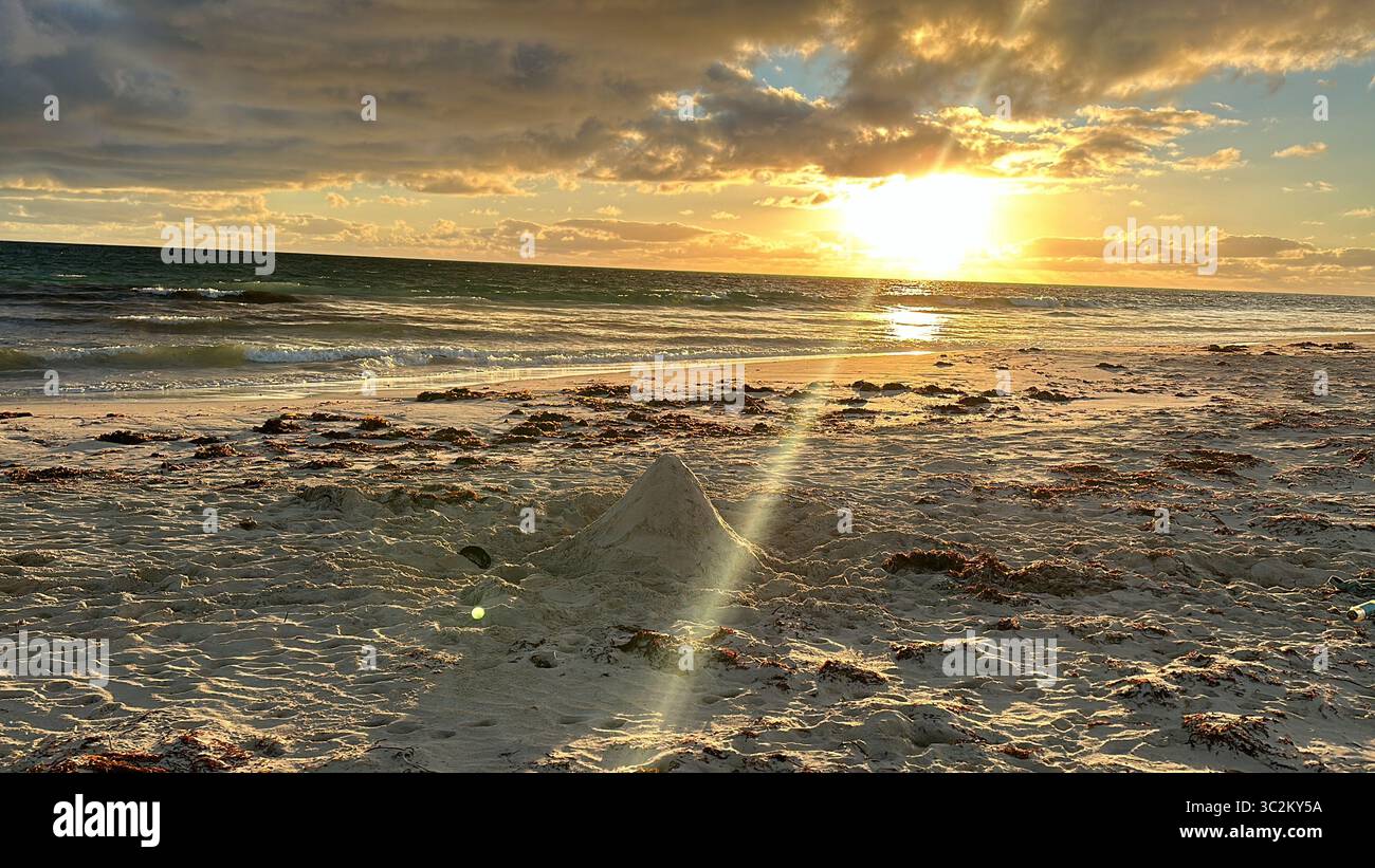Special shot of Aussie Beach in the sunlight Stock Photo - Alamy
