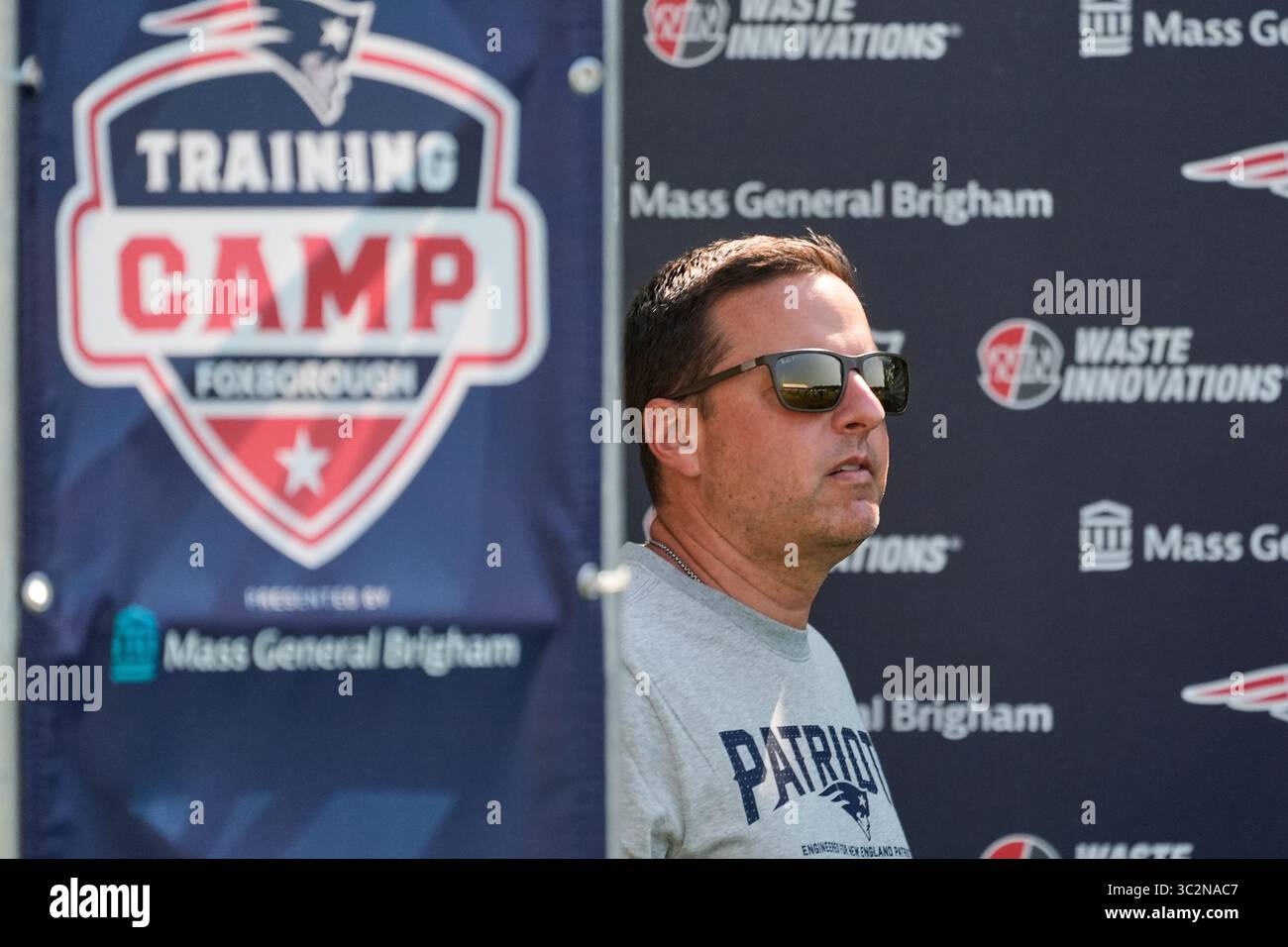 New England Patriots executive vice president of player personnel Eliot ...