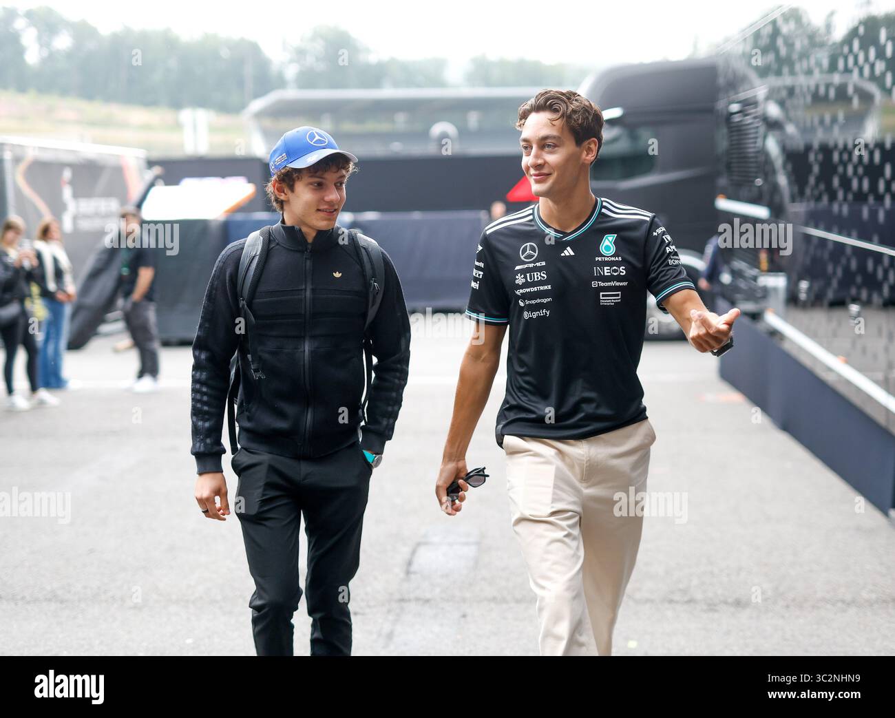 RUSSELL George (gbr), Mercedes AMG F1 Team W16, KIMI ANTONELLI Andrea (ita), Mercedes AMG F1 ...