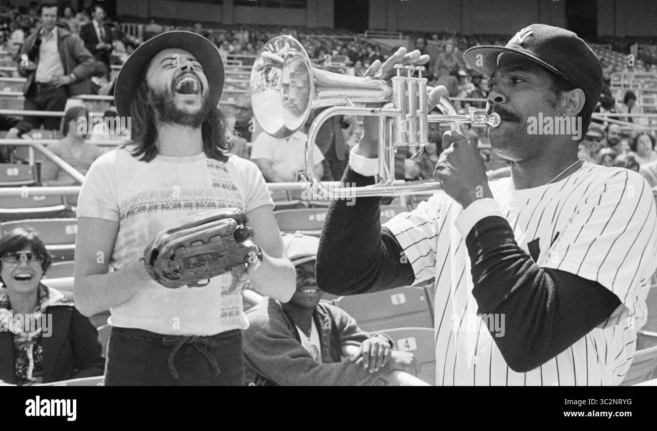 FILE - New York Yankees Pitcher Dock Ellis, right, has a little fun ...