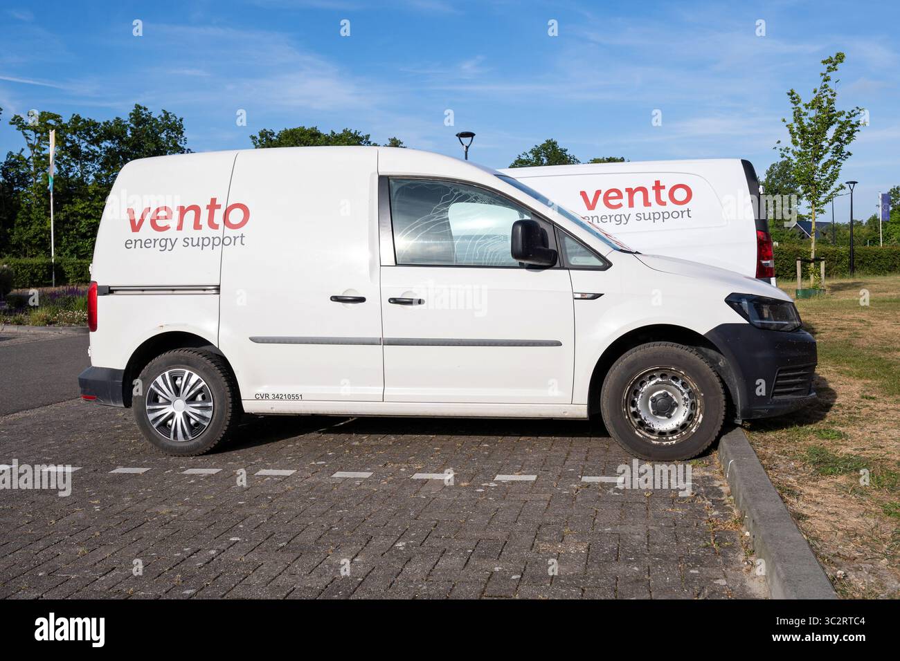 Volkswagen logo vw power hi-res stock photography and images - Alamy