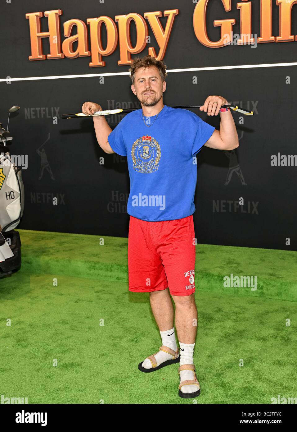Alex Moffat attends the premiere of Netflix's "Happy Gilmore 2" at Jazz ...