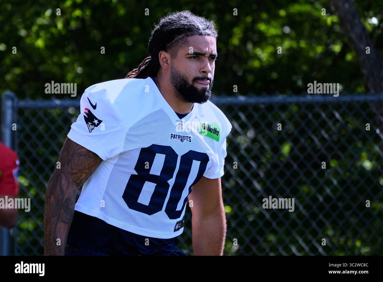 New England Patriots tight end Gee Scott Jr. (80) during practice at ...