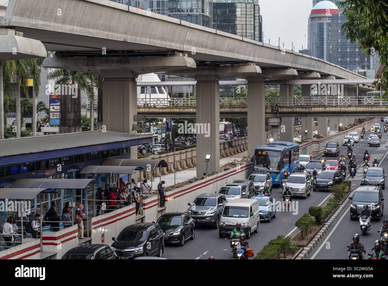 Lrt indonesia hi-res stock photography and images - Alamy