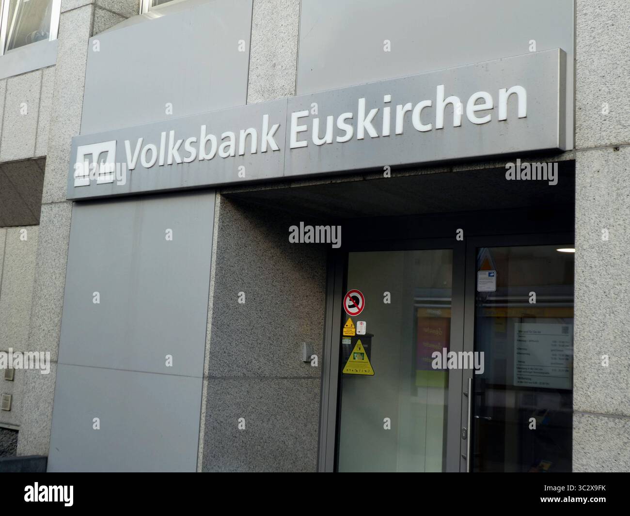 Logo, Schriftzug Volksbank Euskirchen, Volksbank Euskirchen eG ist eine ...