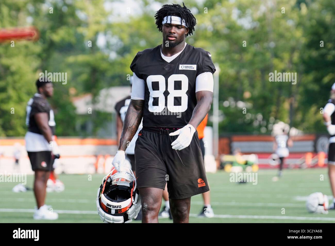 Cleveland Browns tight end Harold Fannin Jr. walks off the field after ...