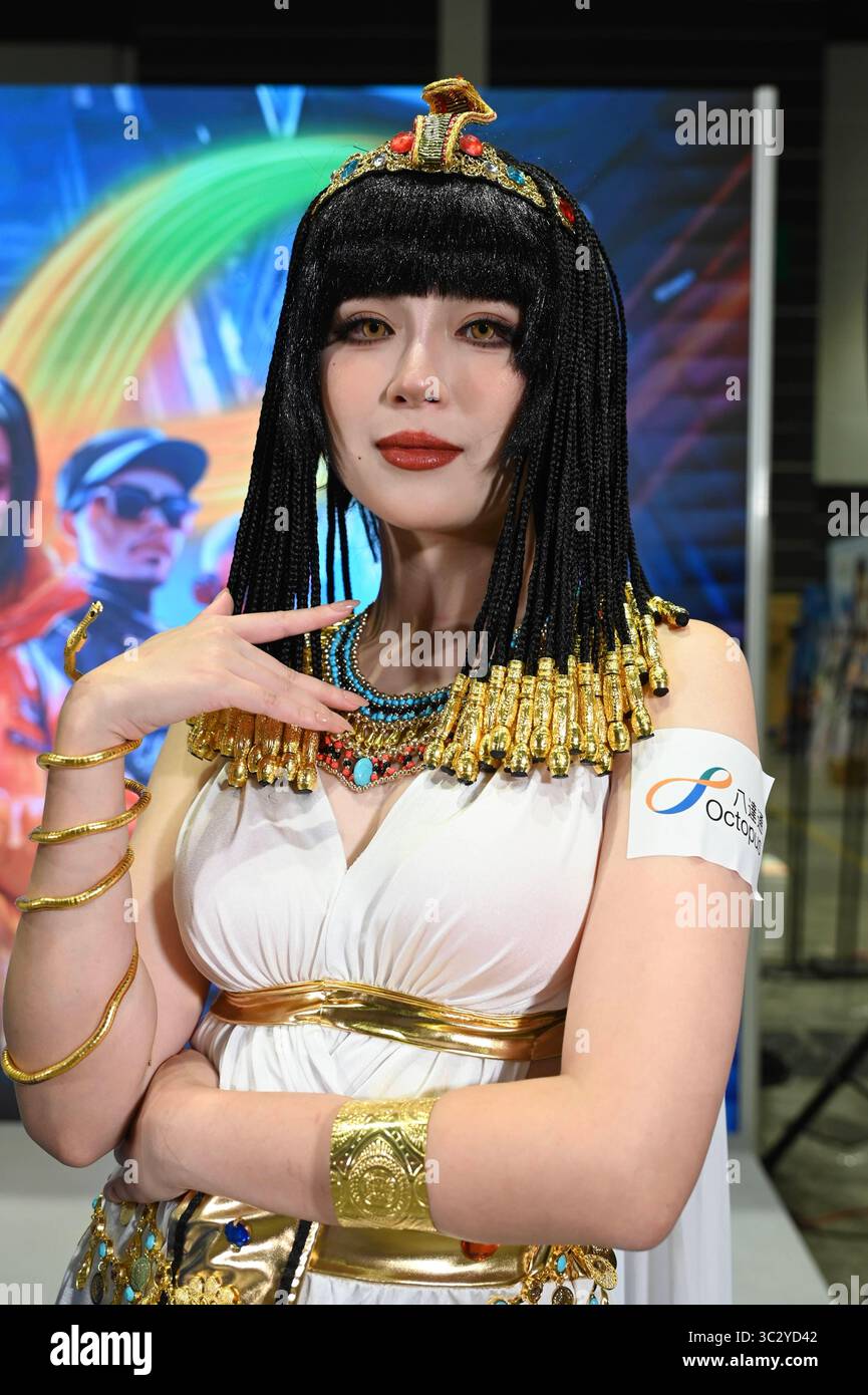 ACGHK 2025 Preview Cosplayer posing photo in the Ani-com & Games ACGHK exhibition preview on ...