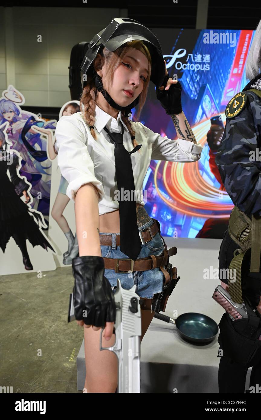 ACGHK 2025 Preview Cosplayer posing photo in the Ani-com & Games ACGHK exhibition preview on ...