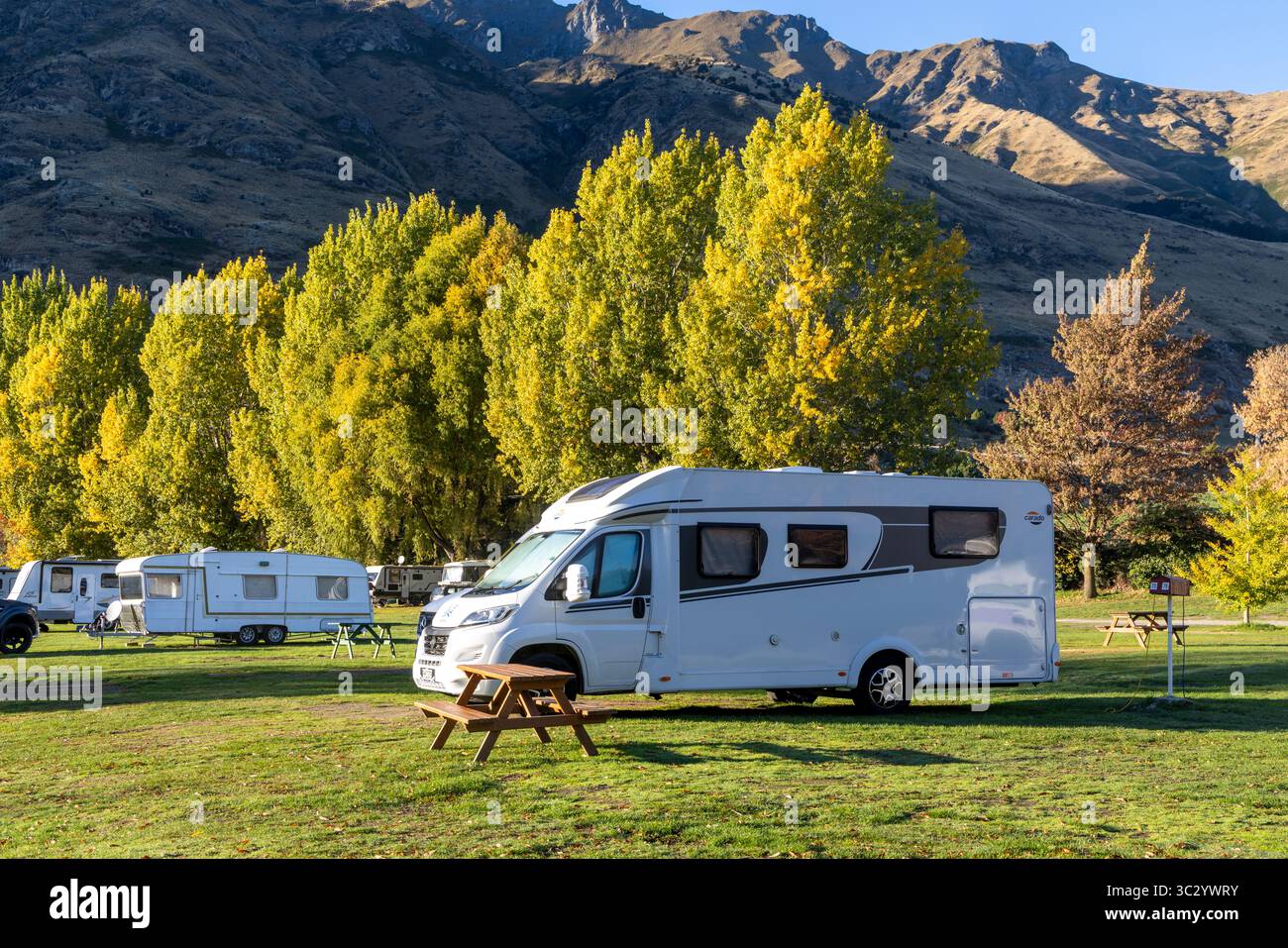 Campervan site wanaka hi-res stock photography and images - Alamy