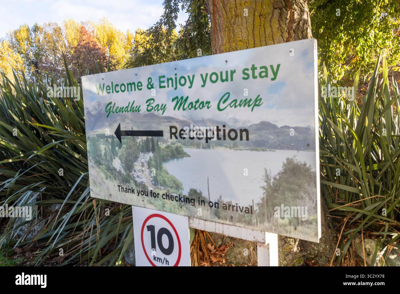 Glendhu bay motor camp hi-res stock photography and images - Alamy