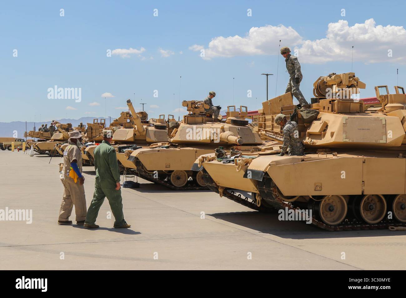 August 22, 2019 - El Paso, Texas, USA - U.S. Army Soldiers with 6th ...