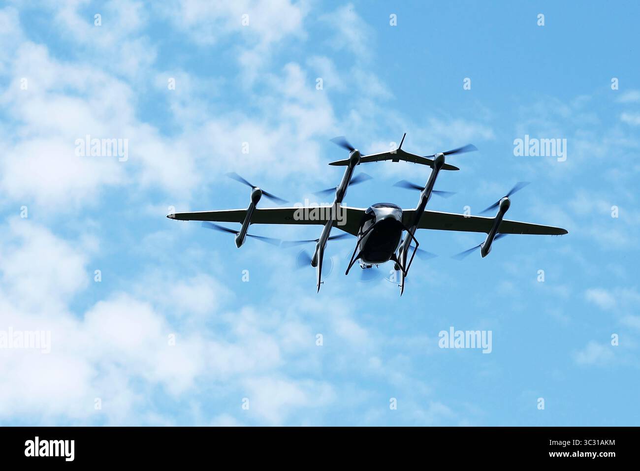 The V2000CG "Carrier" conducts flight demonstration. Shanghai,China.22th July 2025. AutoFlight ...