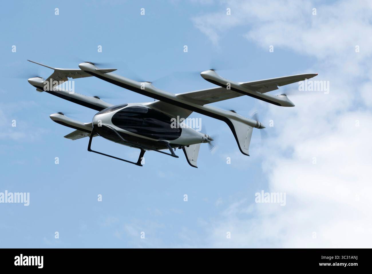 Evtol electric vertical takeoff and landing hi-res stock photography ...