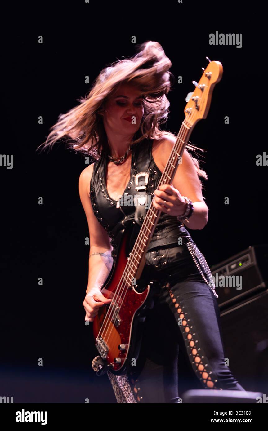 London, United Kingdom. 25th July 2025. 80s metal girls band Vixen support Lita Ford at the ...