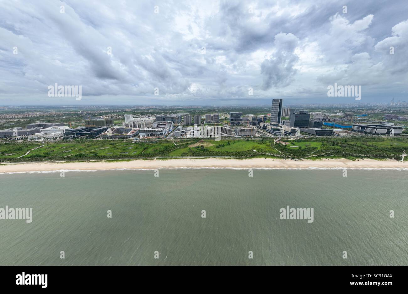 Haikou,China.23th July 2025. The construction is in full swing at the ...
