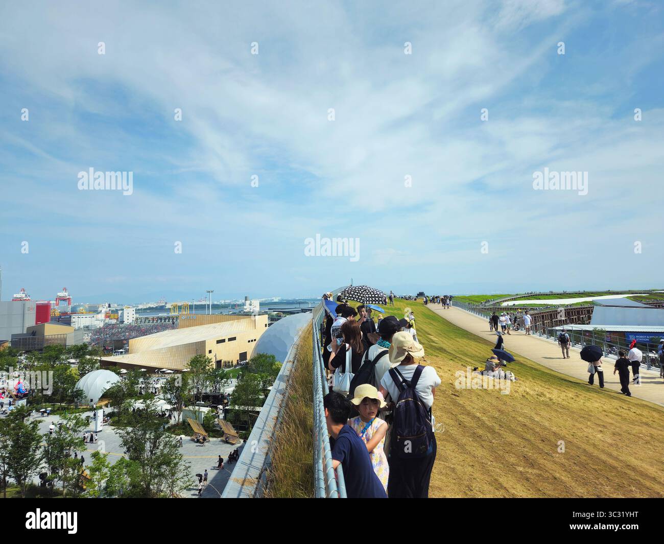 Green-Roof Hill Walkway and Crowds at Osaka Kansai Expo 2025 Stock ...