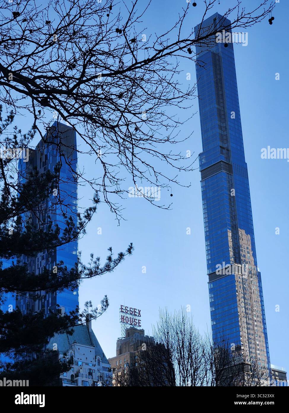 Building group in central hi-res stock photography and images - Alamy