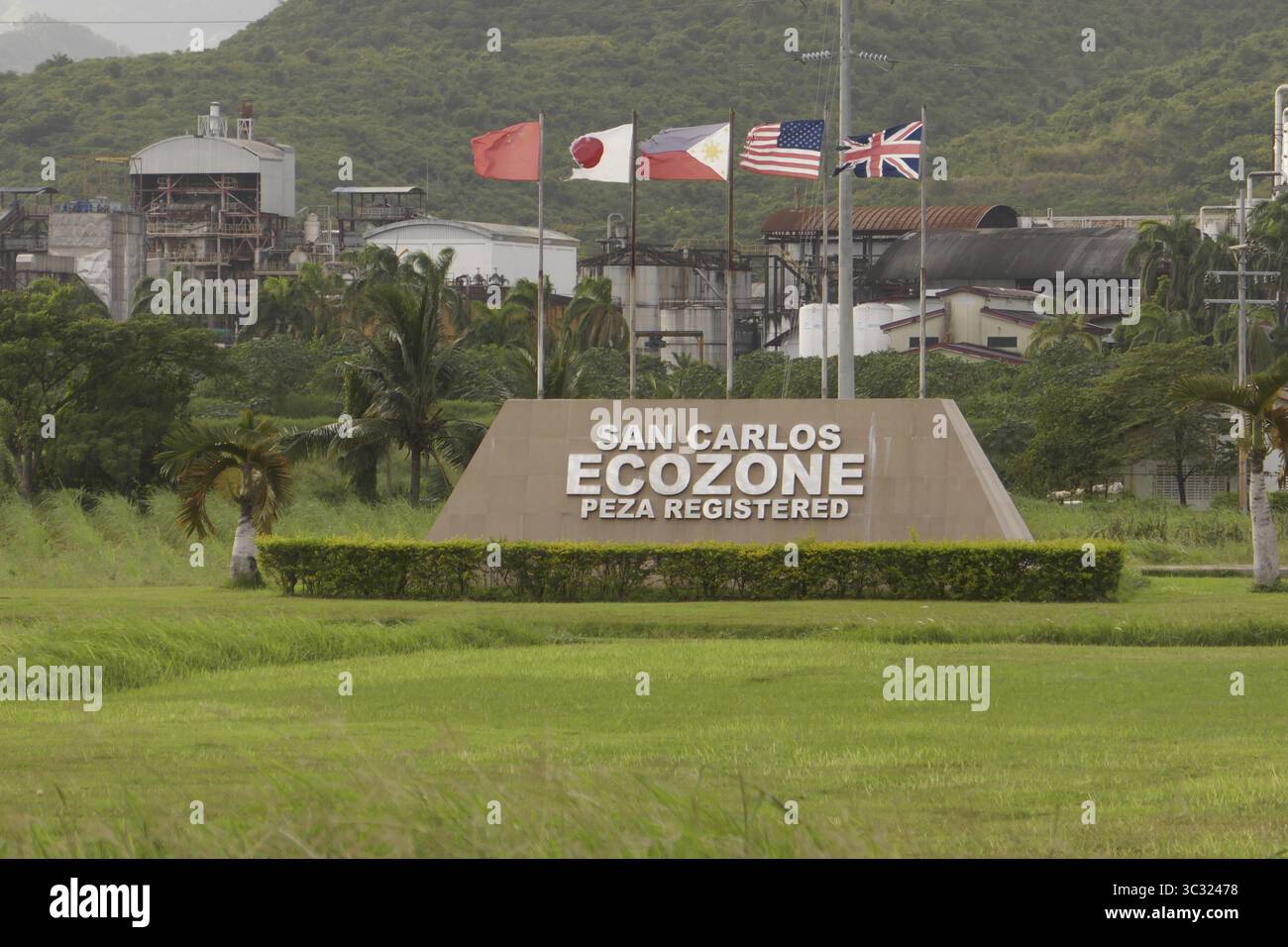 First solar power plant in Southeast Asia, San Carlos Solar Enger Inc ...