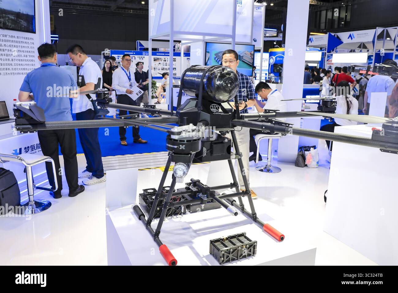 The 2025 International Advanced Air Mobility Expo opens in Shanghai ...