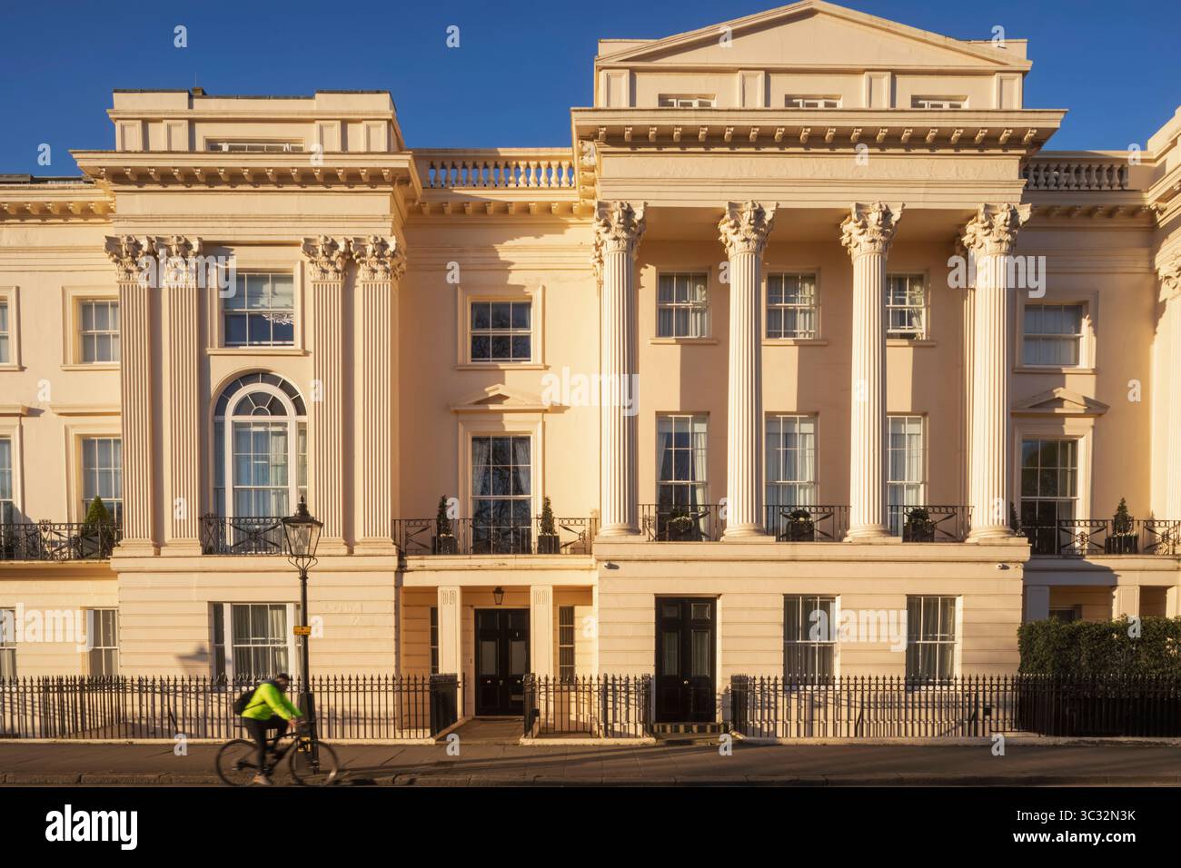 England, London, Regent's Park, Cornwall Terrace, Luxury Mansions Stock ...