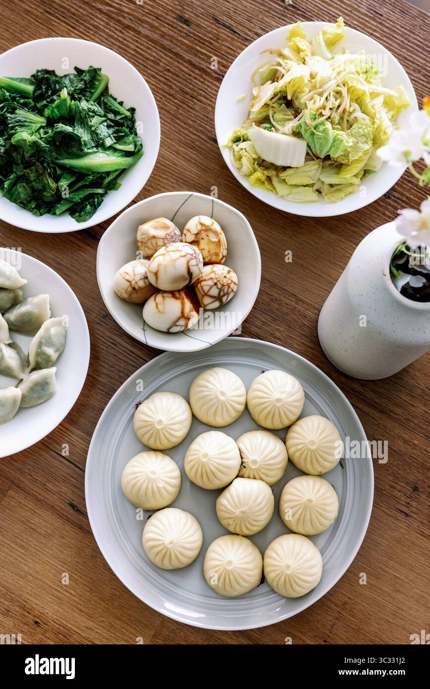 Traditional meal setup hi-res stock photography and images - Alamy