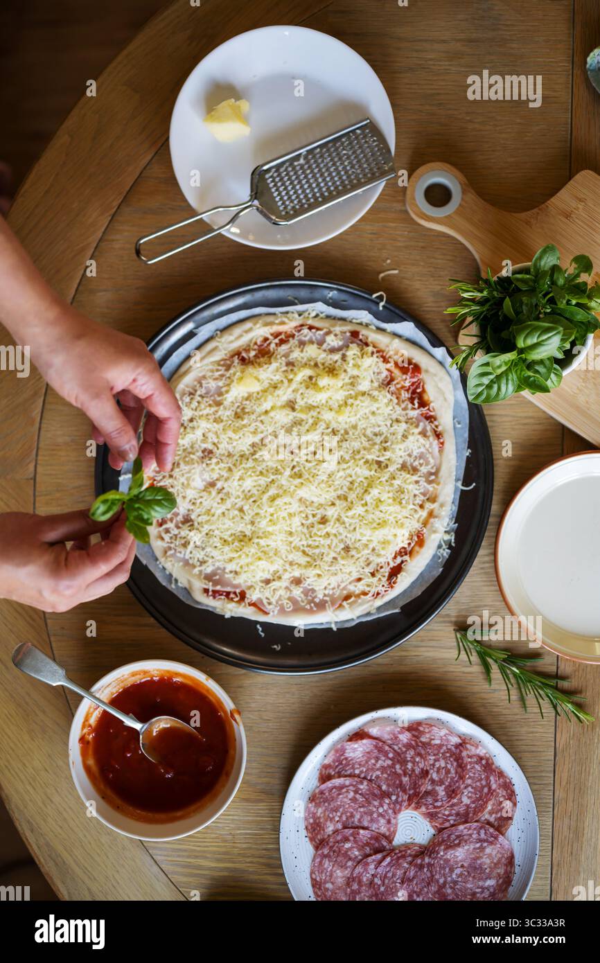 Chef making pizza top view hi-res stock photography and images - Alamy