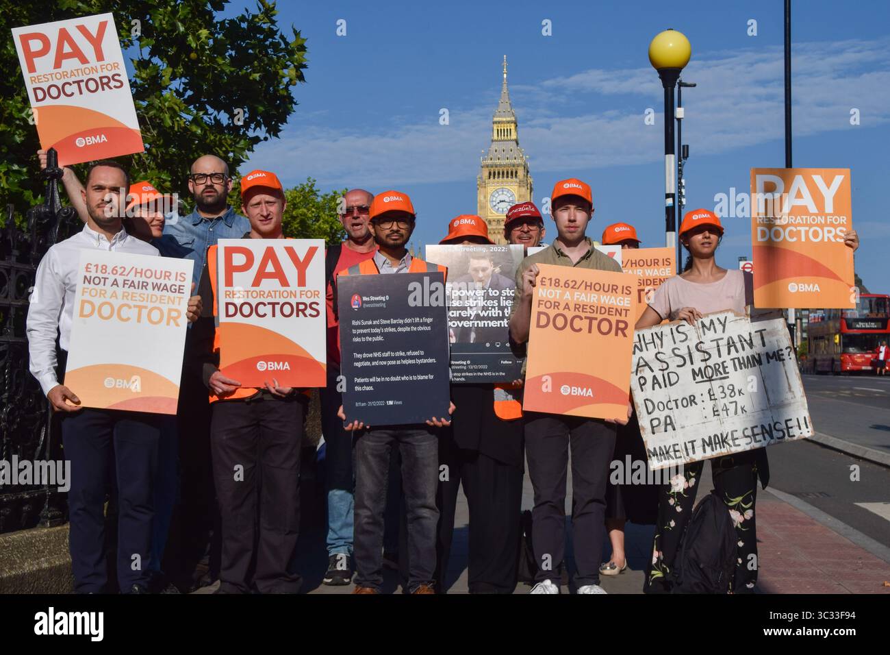 July 25, 2025, London, England, United Kingdom: Resident doctors ...